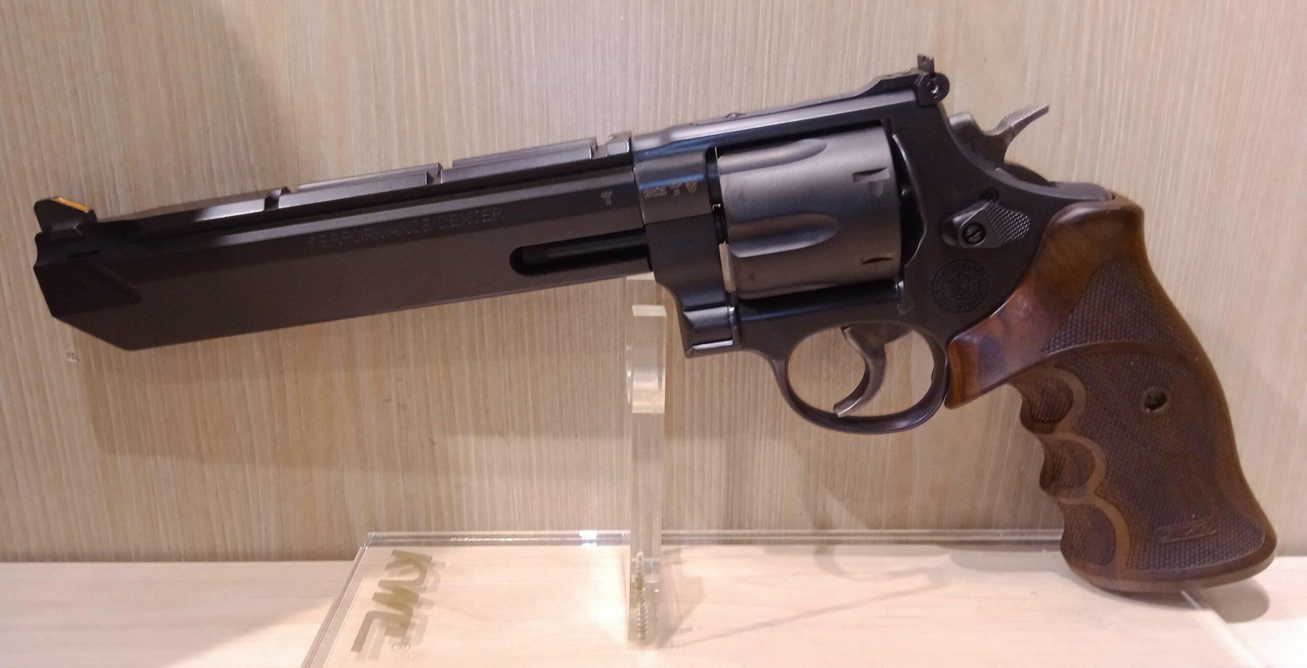 SMITH & WESSON MOD 629 STEALTH HUNTER PERFORMANCE CENTER .44MAG ...