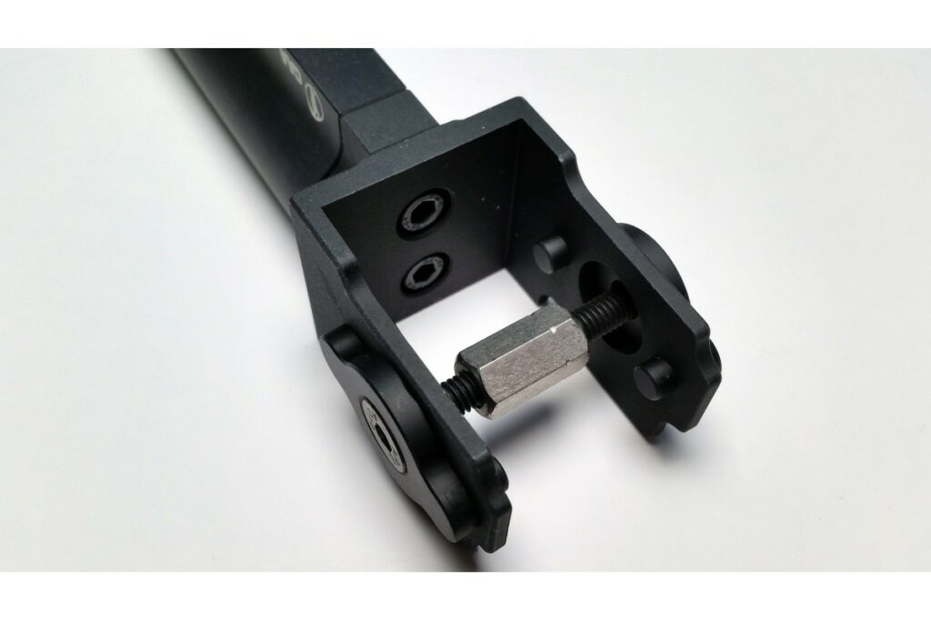 CAA tube de crosse AR-15 pour AK - Armurerie Pascal Paris